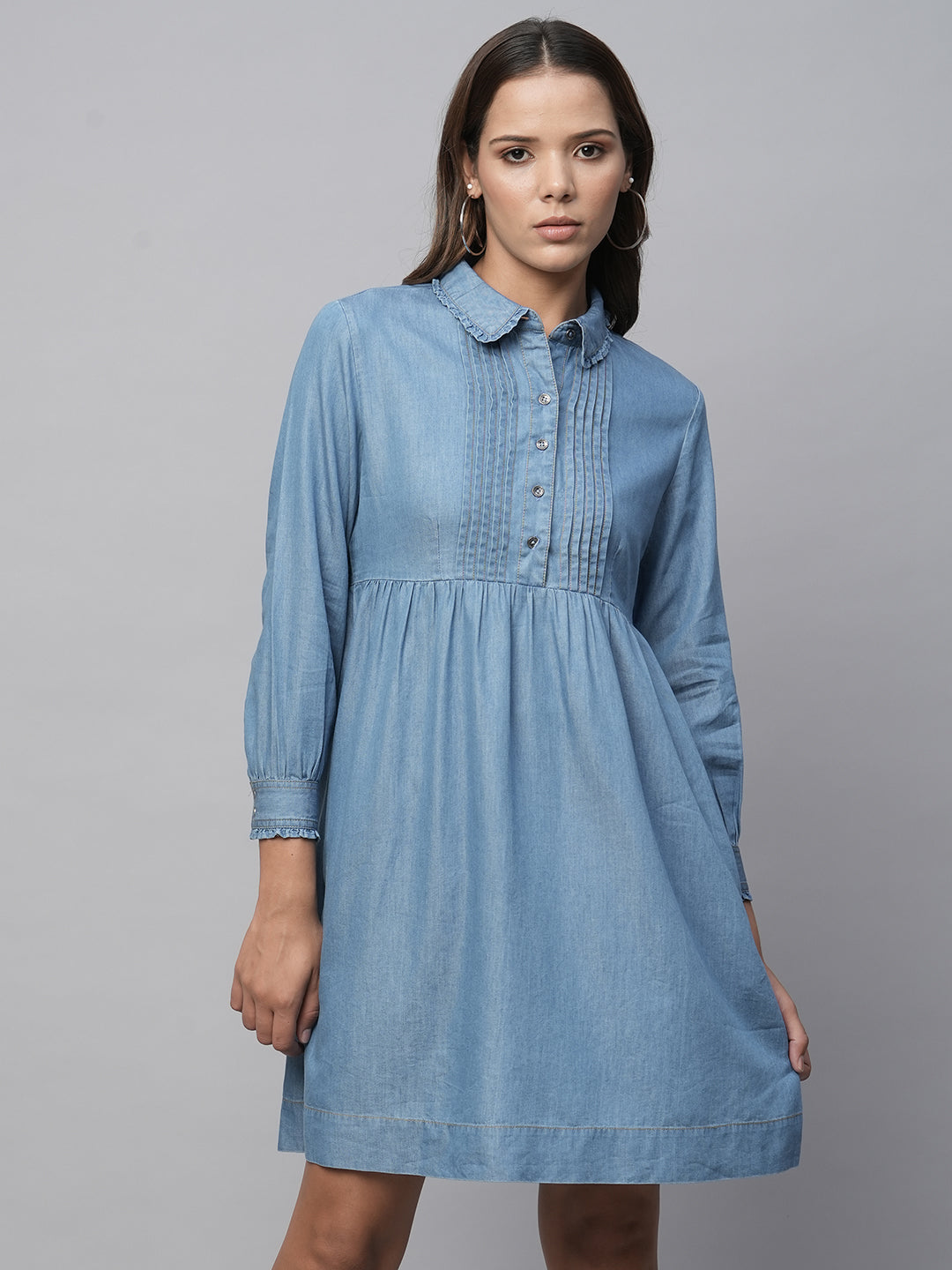 Shop denim dresses for a chic and trendy style. – Chemistry