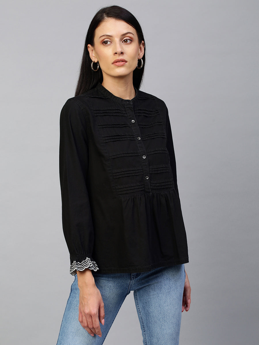Explore a range of denim tops for versatile looks. – Chemistry